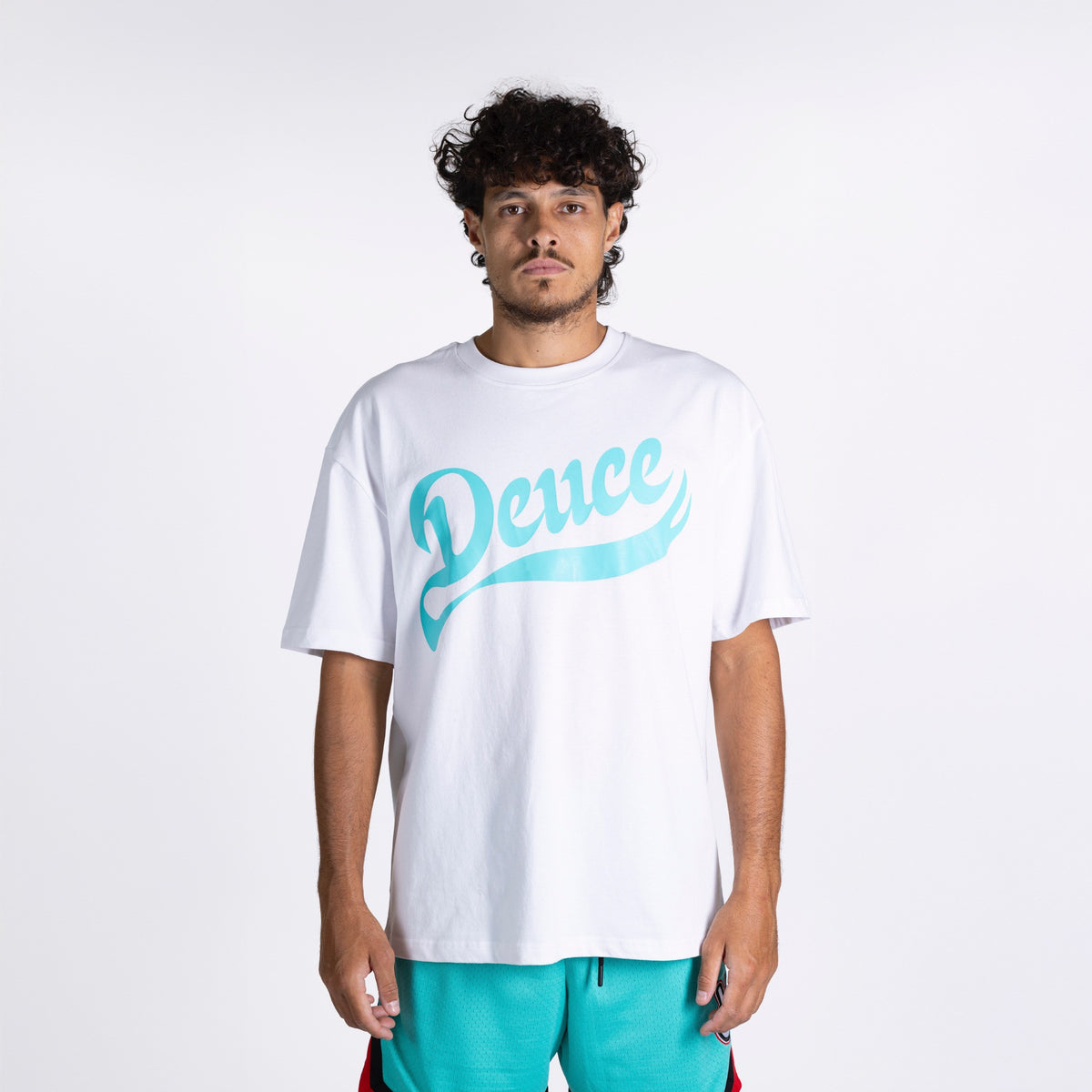 DEUCE CURSIVE STATEMENT TEE | White / Grizz Green – Deuce Brand Australia